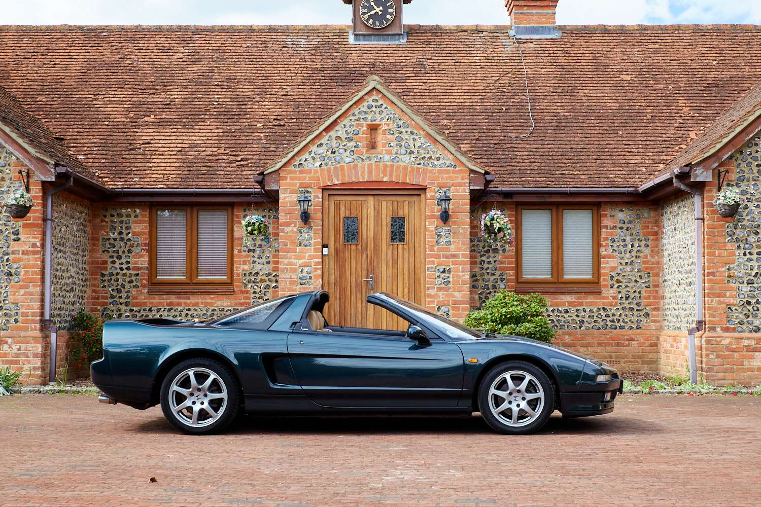 Classic Car & AC Cobra specialists | Unrivalled Expertise